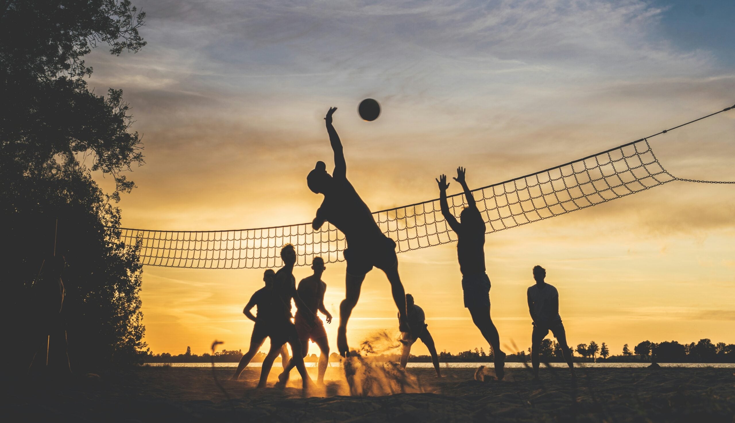 6 Zodiac Signs That Are Competitive